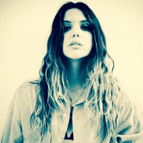 Mojo's Pick of the Week - Alexa Melo "The Beautiful People"